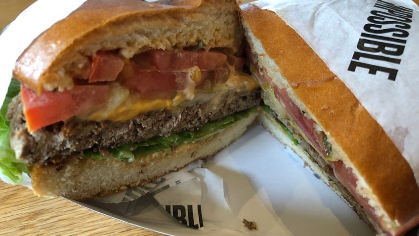 Impossible Whopper, Burger King, Review - Does it Taste Like Meat? Is ...